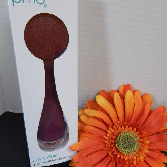 PMD | Skincare | New Pmd Clean Facial Cleansing Device Face Hand Held ...